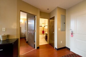 Suíte básica | Wi-Fi de cortesia, roupa de cama, acesso para cadeiras de rodas