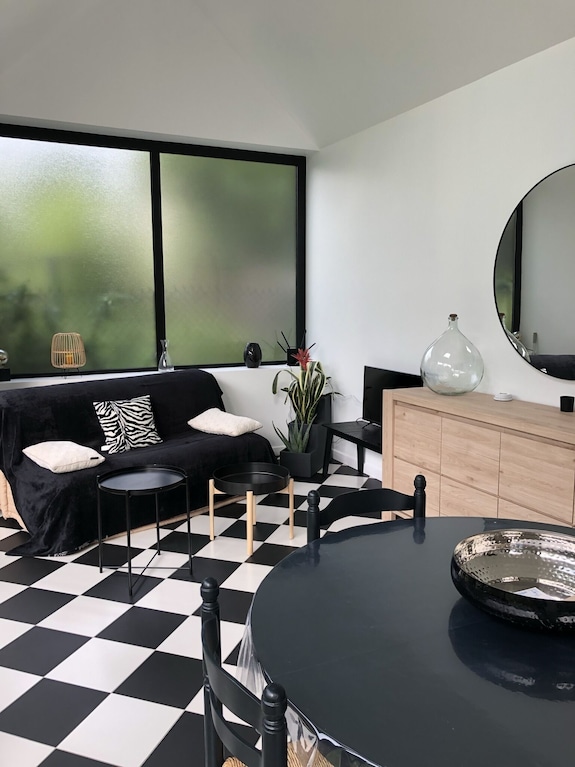 Maison Calme Fond De Jardin, Terrasse, Plages à 15mn, Tout à Proximité. - Langueux