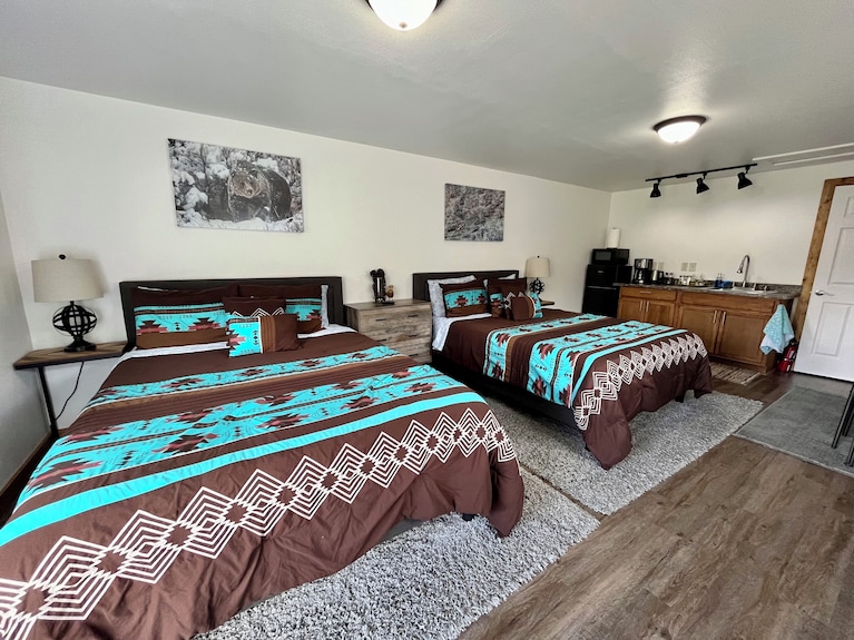 Wild View Cabin - Yellowstone National Park