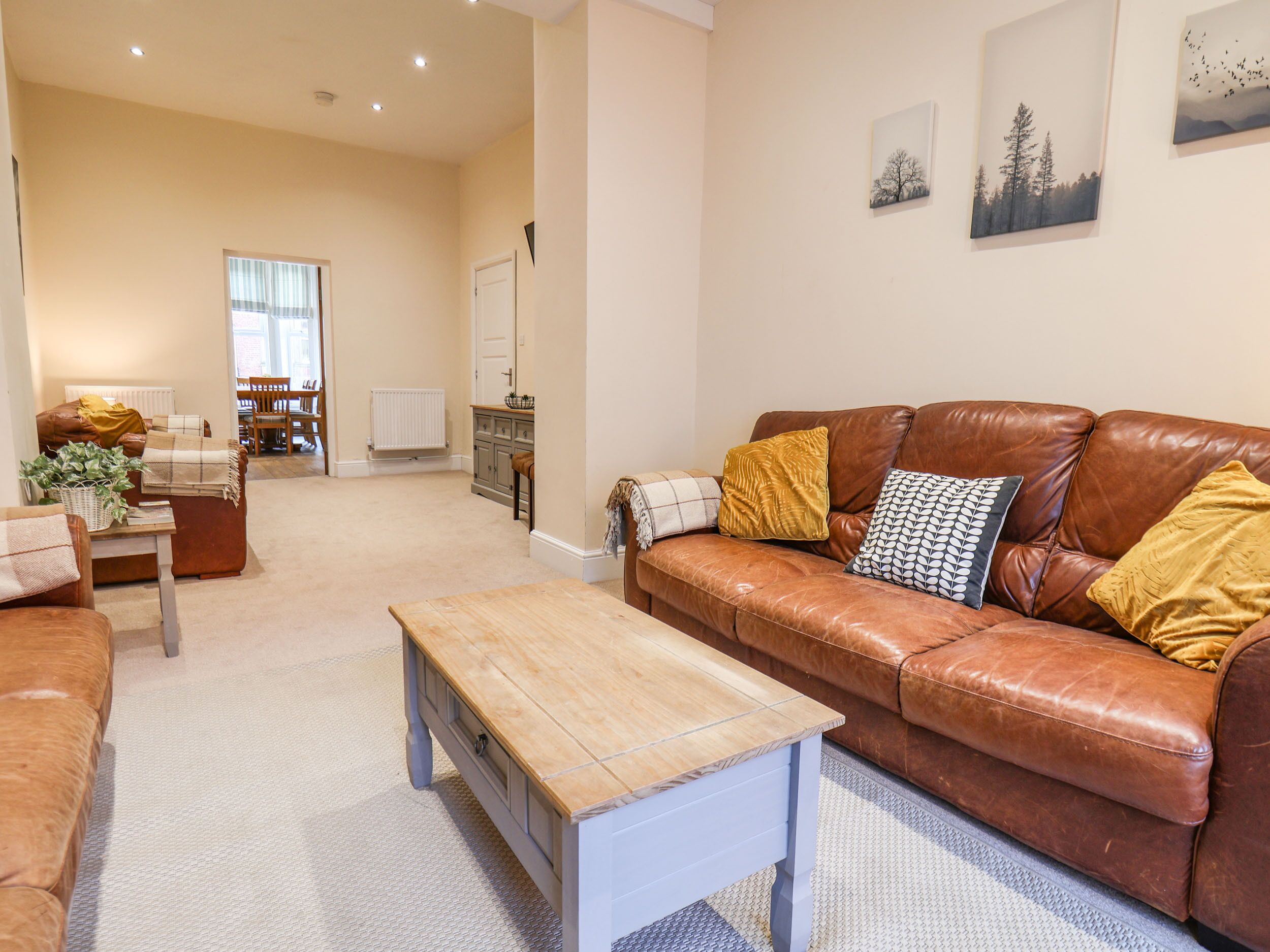 4 Normanby Terrace, Pet Friendly, Character Holiday Cottage In Whitby - Ravenscar