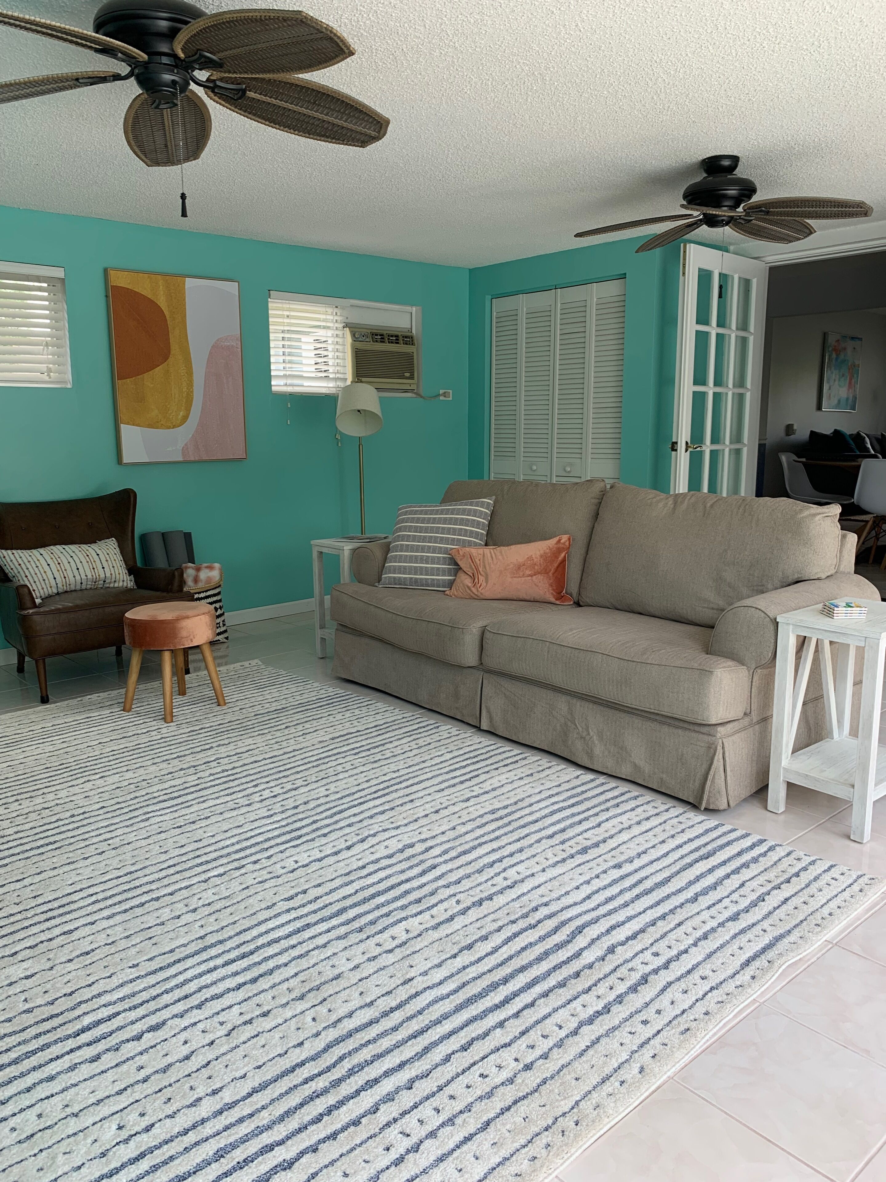 Pool Side Vibes At The Treasure Coast Cabana! - Vero Beach, FL