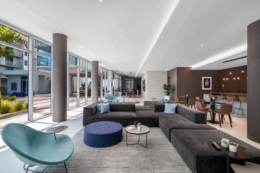 One Bedroom Condo King Bed With City Views - South Beach, FL
