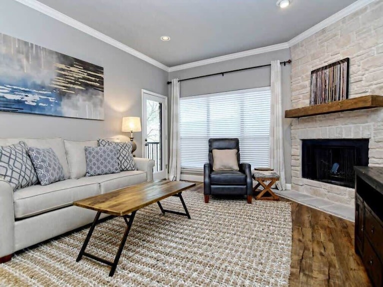 New Braunfels Family Getaway | Comal River + Pool | Schlitterbahn Barclé - New Braunfels, TX