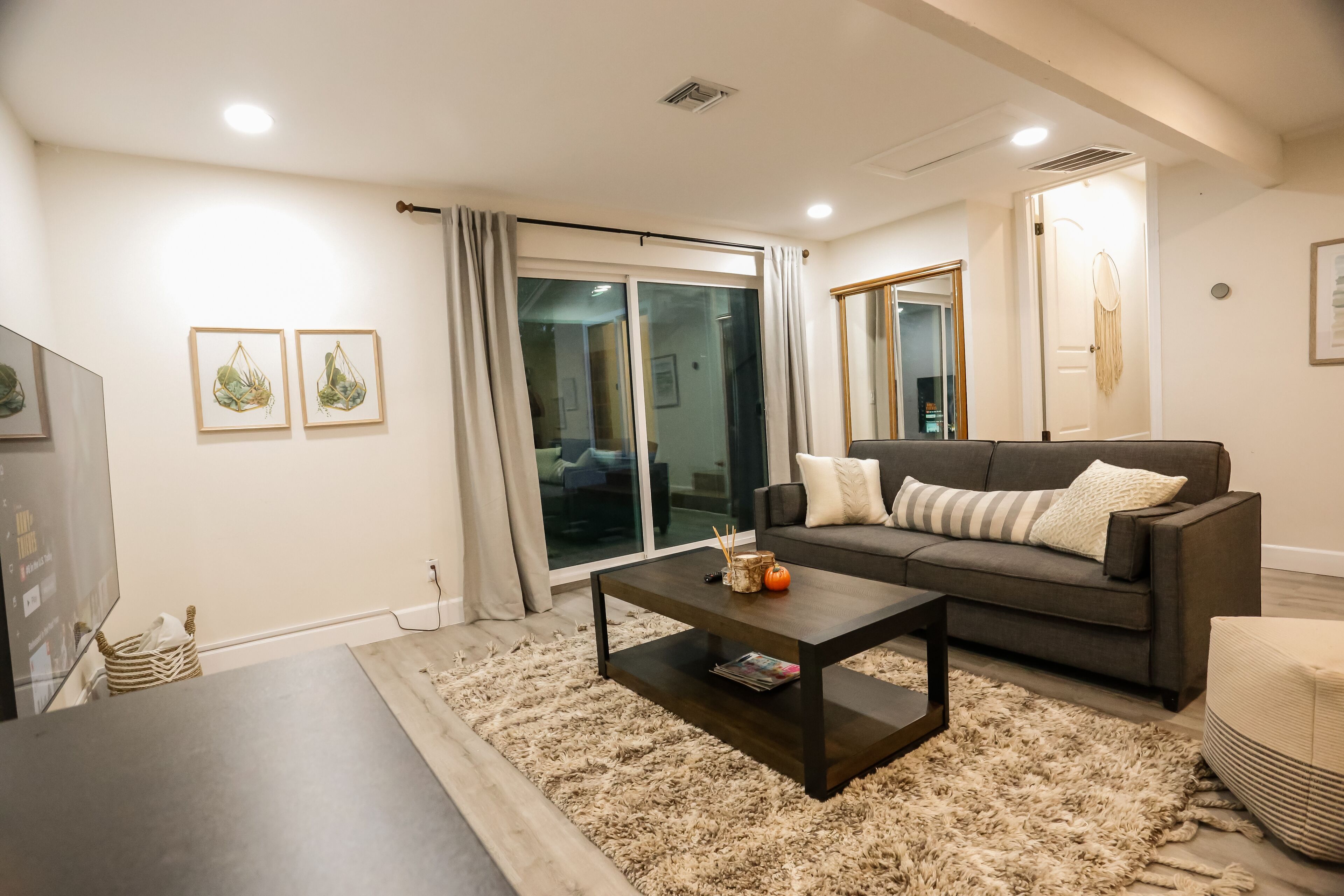 Wonderful 1bd Guest House With Outdoor Experience - Calabasas, CA