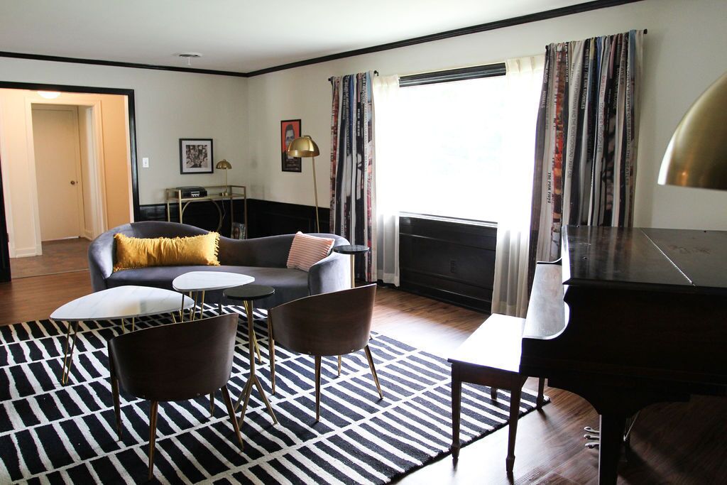 The Rambler: Unique Mid Mod Stay W/ Nature View - Ashland, OH