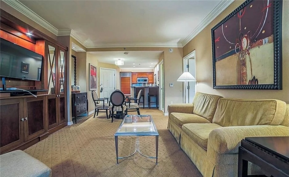 Mgm Grand Signature Luxury Corner Suite Condo- 1br / 2ba With A Balcony - Flamingo Las Vegas Hotel & Casino