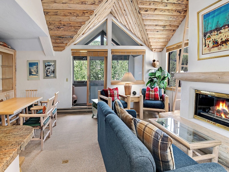 Vail Village Inn | 1br Condo Steps From Gondola One - Vail, CO