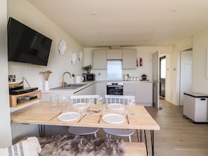 Casa de campo | Cozinha privada | Geladeira, micro-ondas, lava-louças
