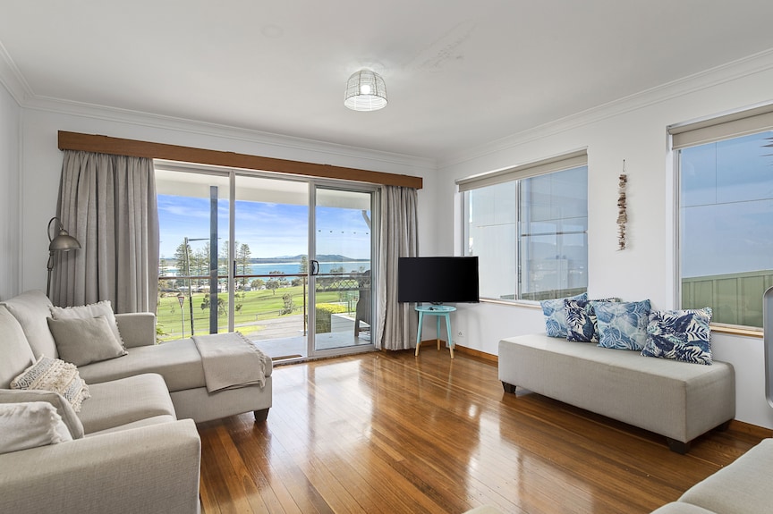 Water Views Across The Fairway - Crescent Head, New South Wales