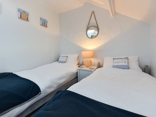 Tan Y Fynwent In The Beautiful Pwllheli - Abersoch