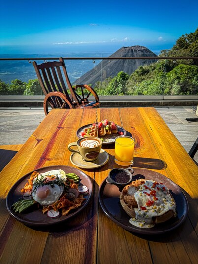 Casa 1800 Cerro Verde Boutique Hotel