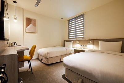 Haifu Hotel and Suites