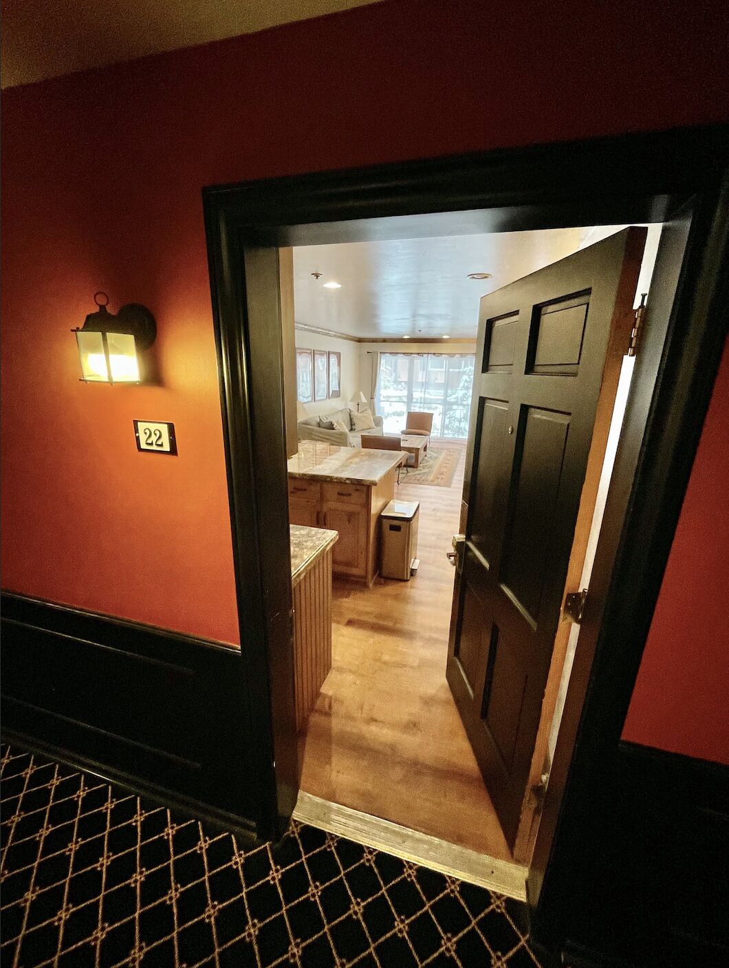 Cozy 2 Br Condo W/ Hot Tub On Main St! - Cecret Lake