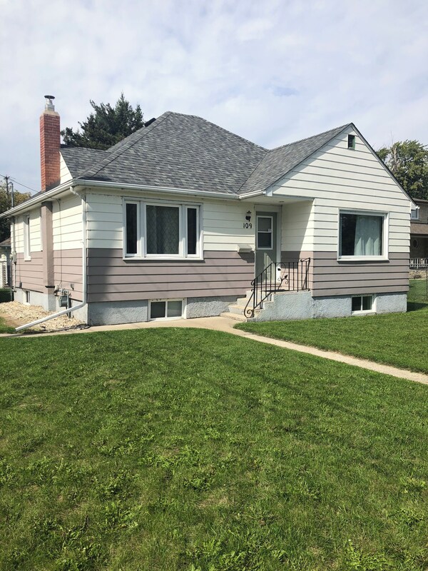 Portage La Prairie Main Floor Suite - Portage la Prairie