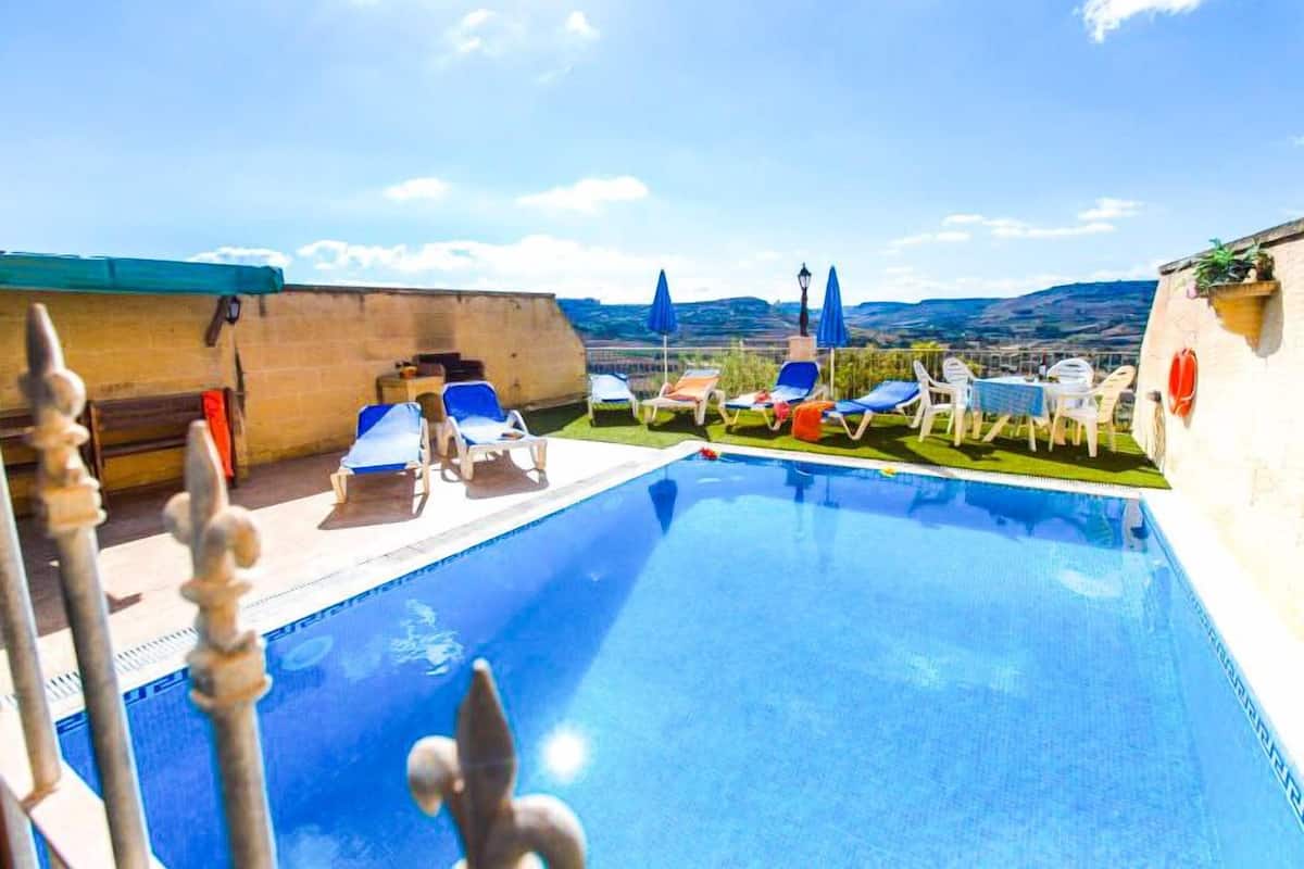 Villa, 3 quartos, vista para a piscina | Terraço/pátio interior
