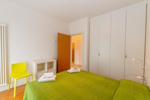 Apartamento família, 2 quartos (Torbole Relax, Pool & Balcony) | 2 quartos, roupa de cama