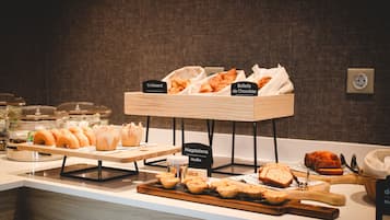 Buffet de pequeno-almoço