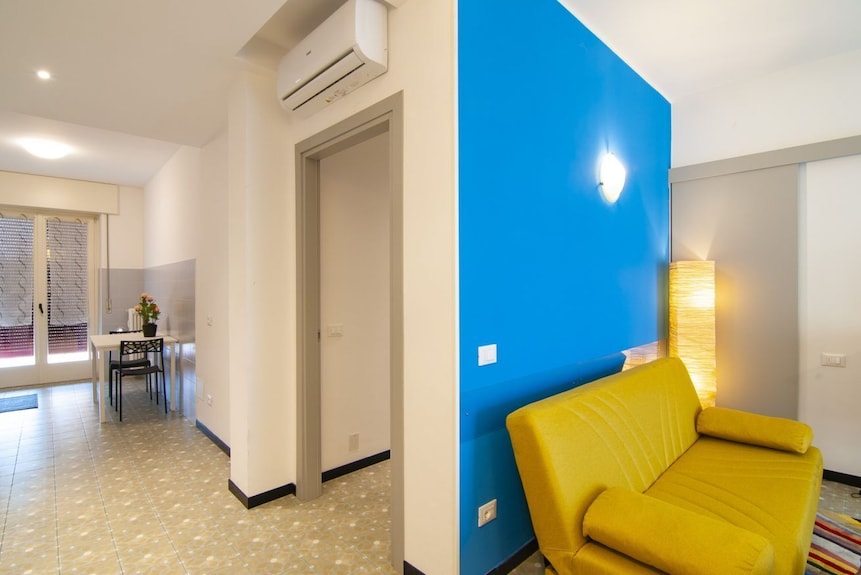 Apartment With 2 Bedrooms, 2 Bathrooms And Balcony - 維羅納