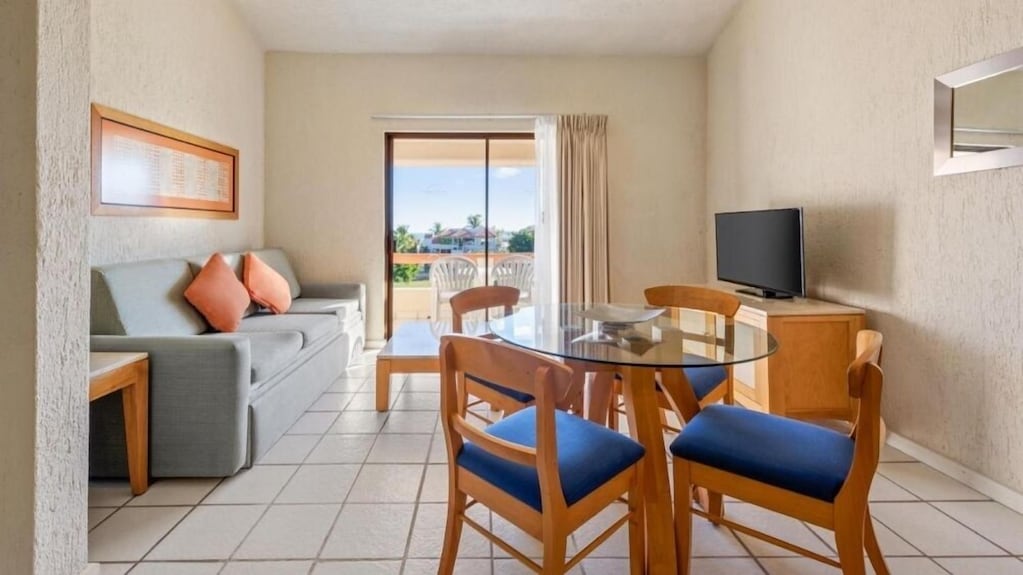 Stylish 1br Junior Suite Near Las Palmas Park - San José del Cabo