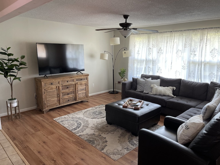 Lake House With Private Pool. - Lake Hickory, NC