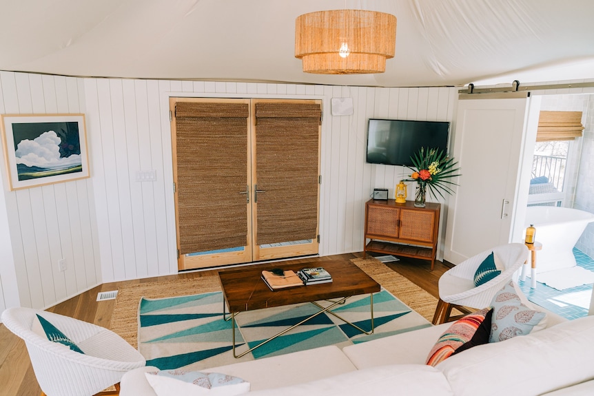 Dreamcatcher Safari Tent At Wahwahtaysee Resort On The San Marcos River - San Marcos, TX