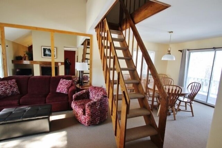 This Is A Timeshare Condominium Complex Located On The Northern End Of Chautauqua Institution At 20 Elm Lane. - Chautauqua Lake, NY