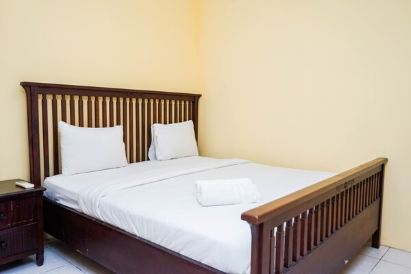 Comfy And Cozy 2br Great Western Resort Apartment - Jakarta
