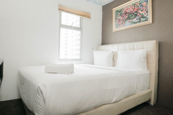 2br Apartment At Great Western Resort Near Shopping Mall - Jakarta