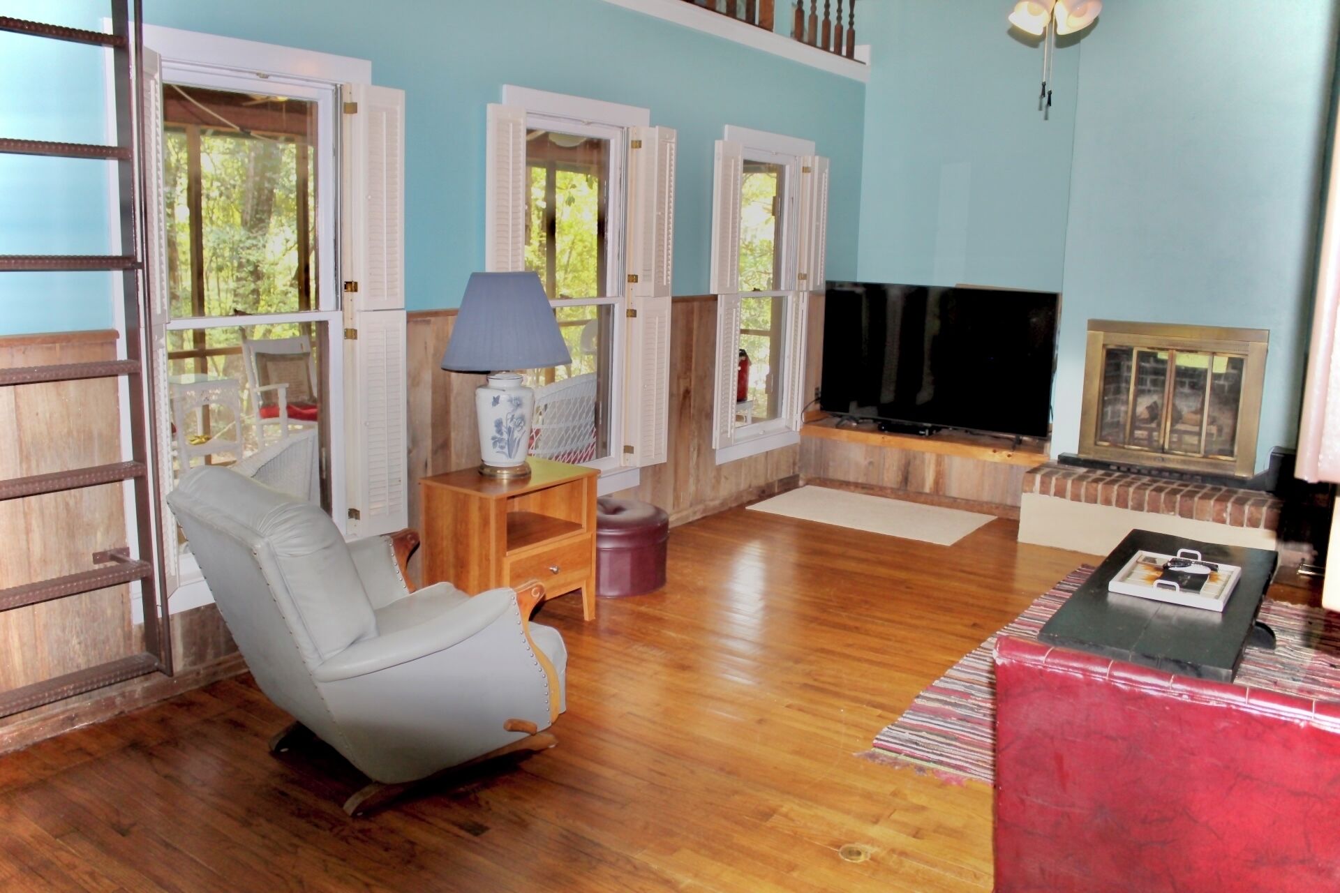 Red Creek Getaway 2 Houses On 500 Acres, With Hot Tub And Access To 5 Sandbars! - Bond, MS