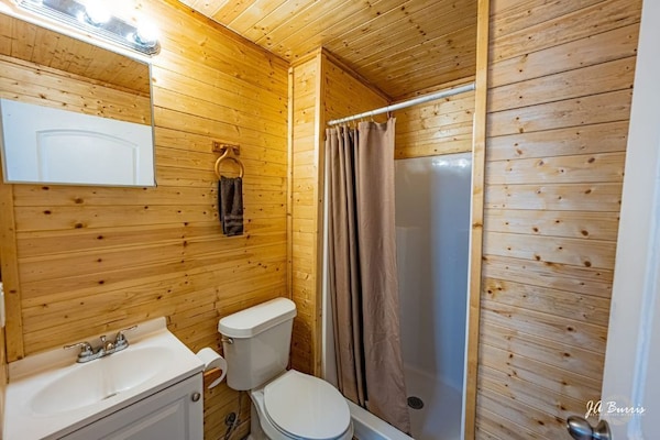 02-private Cabin-kitchenette, Tv, Wifi & Breakfast - Texas
