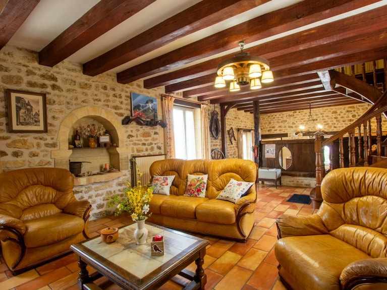 Charming Stone House With Garden And Fireplace, Pets Allowed - Les Eyzies-de-Tayac-Sireuil