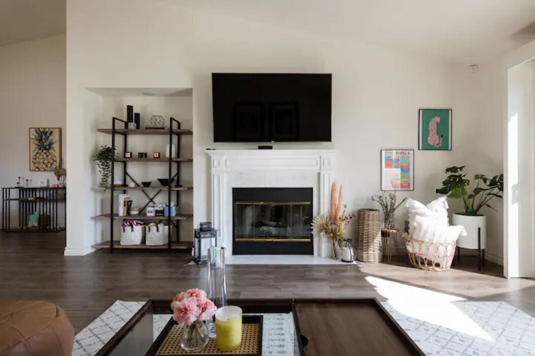 Modern X Boho Home W/ Pools | Gym | Golf Course| Tennis - California