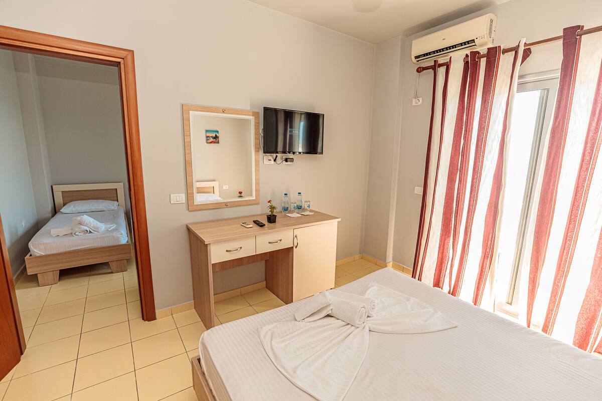 Wi-Fi de cortesia, roupa de cama