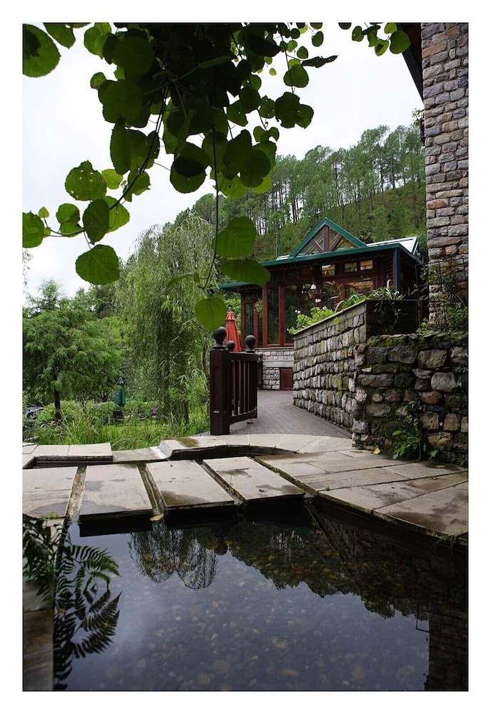 Come Experience What Is Reputed To Be The Best Luxury Retreat In The Himalayas! - Bhowali
