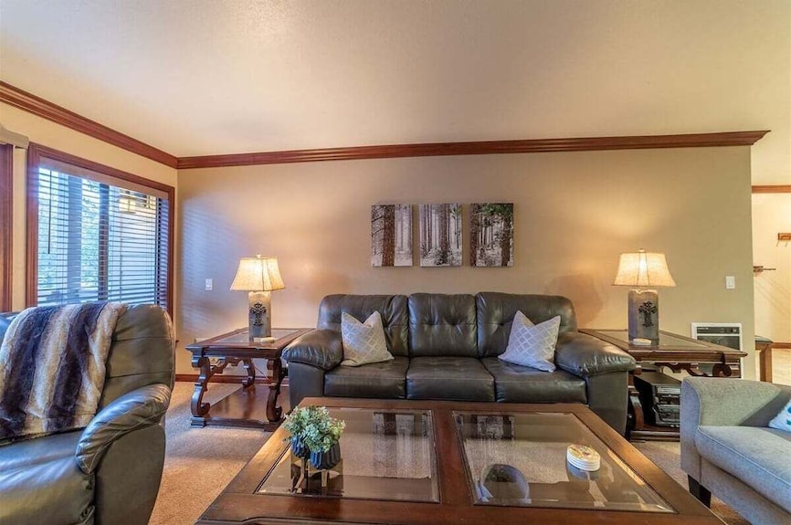 Snowbird 106: Upgraded, Steps To Canyon Lodge - 맘모스 레이크스