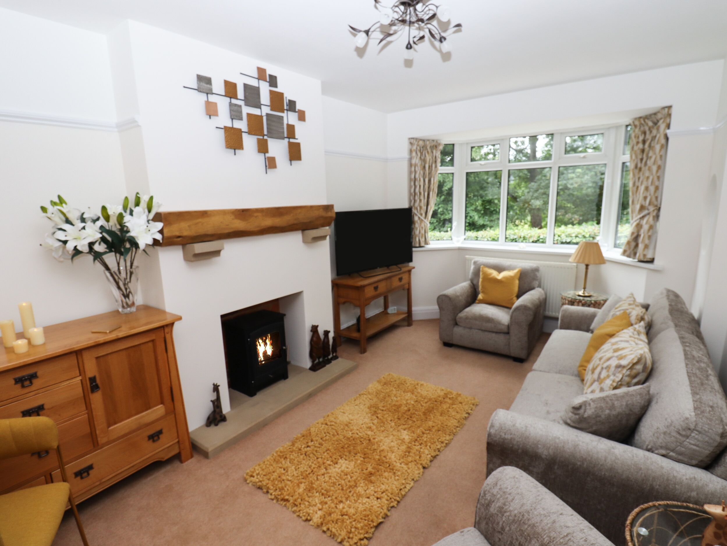 Woodlands, Family Friendly, With A Garden In Darley Dale - Bakewell