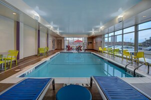 Piscina interior 