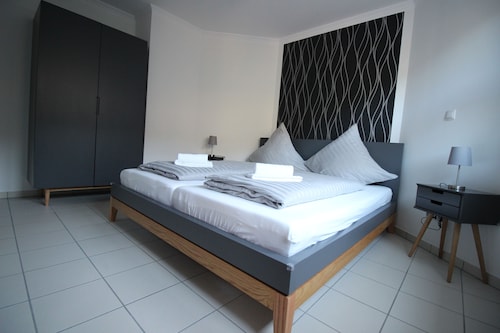 New, Chic Apartment - Nürburgring & Hiking/nature - Spessart