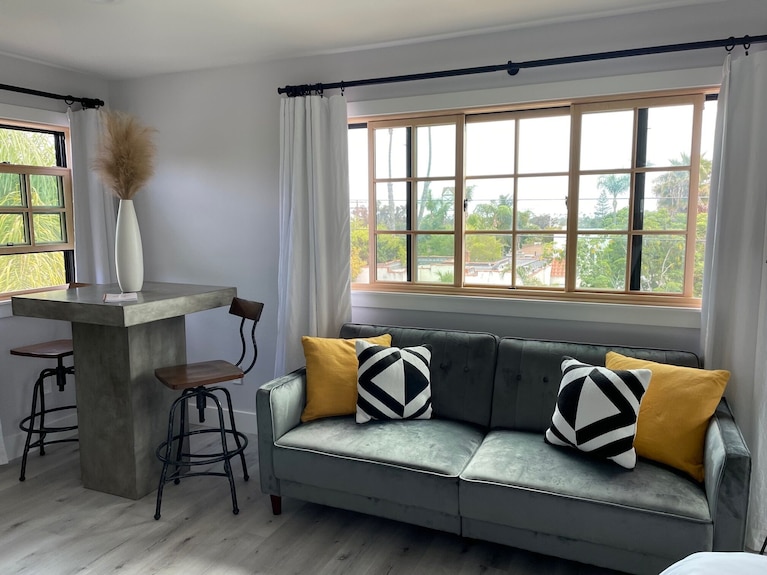 Oceanside Ocean-view Guest Studio - カールスバッド, CA