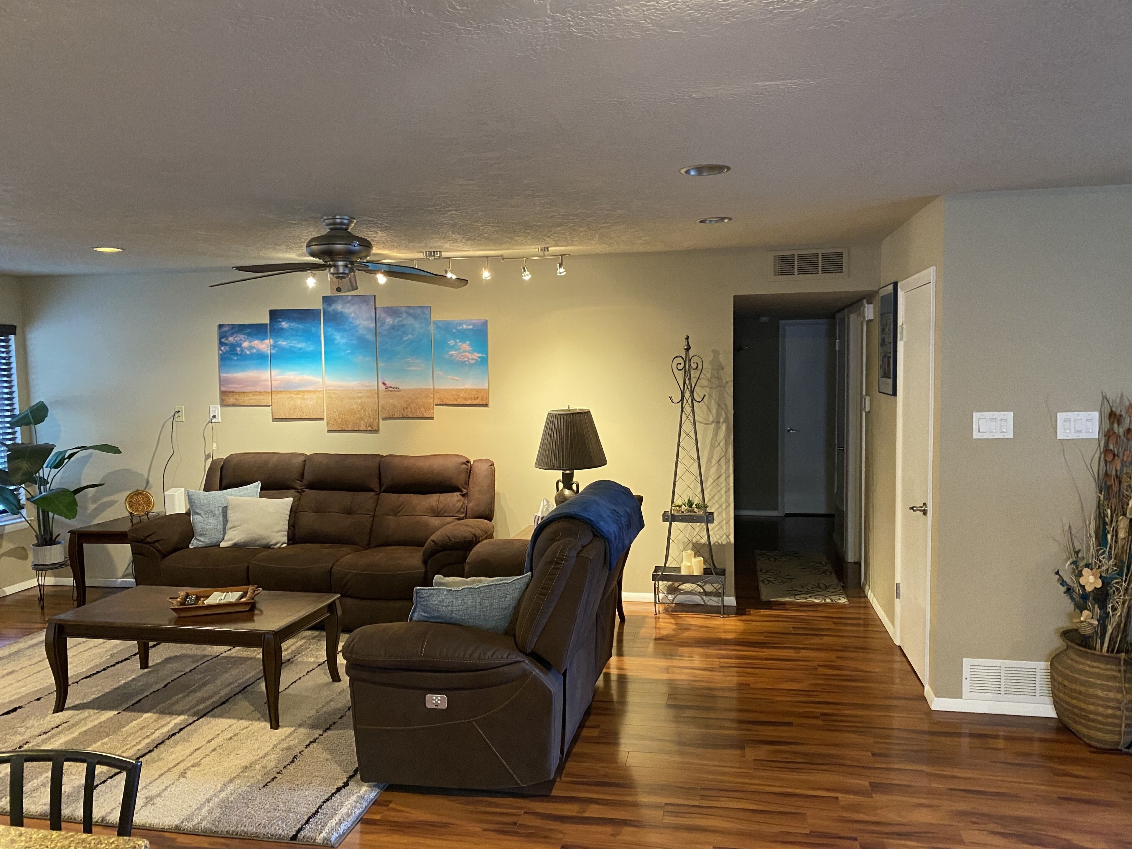 Casa De La Roca - Albuquerque, NM