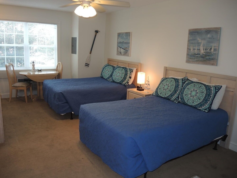 Brunswick Plantation Resort Villa 406 Features 27 Hole Golf Course And Beaches Nearby By Redawning - Sunset Beach, NC