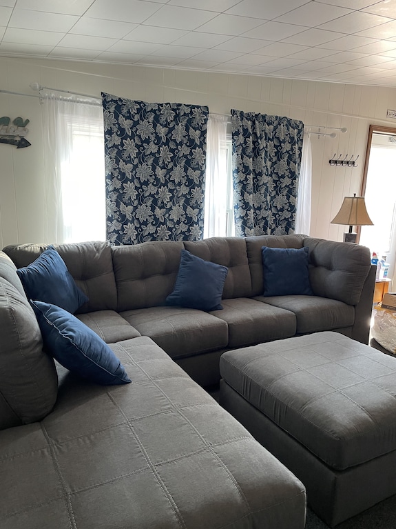 Sunny Lane Cottage - Walk To Castle Rock Lake! - Wisconsin