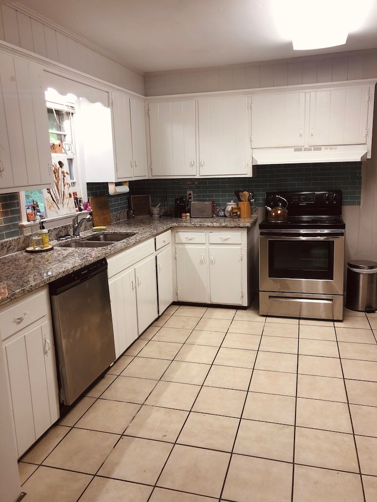 House Close To University Of Alabama - Tuscaloosa, AL