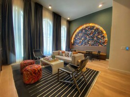 Smart TV de 60 de polegadas com canais por cabo, televisor, Netflix 