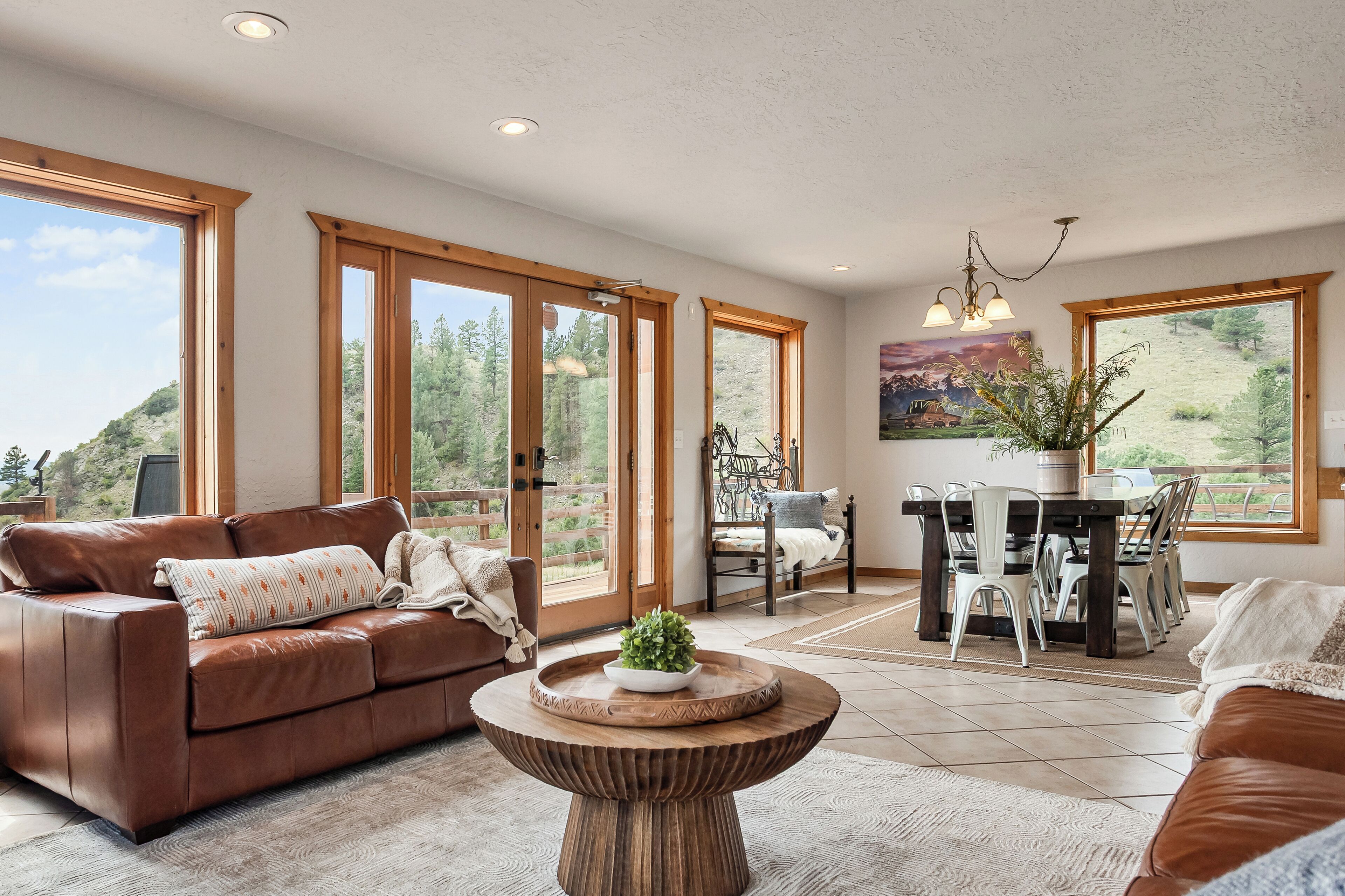 Western Ranch For Weddings, Retreats, Reunions. Sleeps 30 In Two Lodging Units, - Eagle Nest, NM