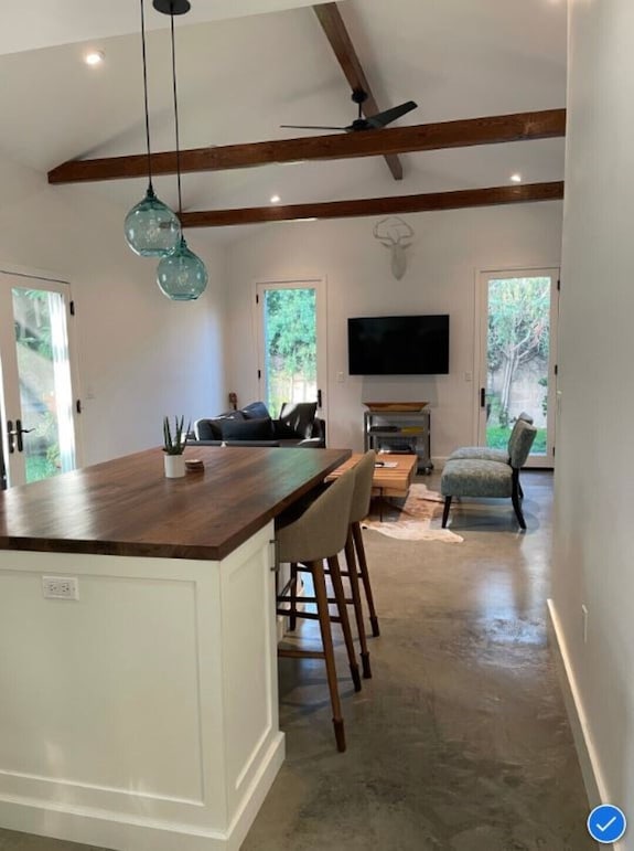 Private Guesthouse With Gated Pathway Entrance And Private Yard. - Heal the Bay Aquarium, Santa Monica