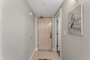 Estúdio (3 Bedrooms) | Parte interna
