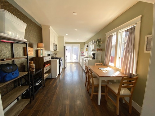 Lovely Home Between North Park & Hillcrest! - San Diego