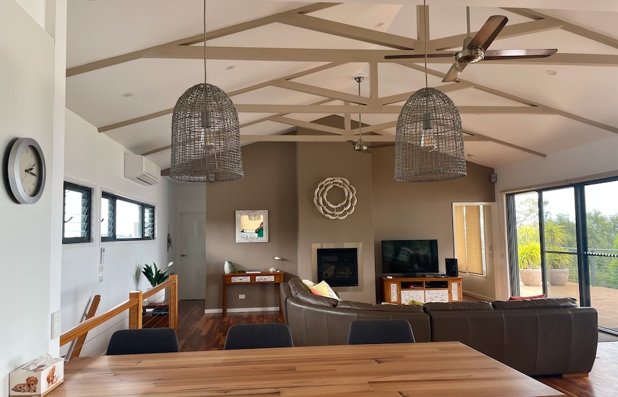 Serenity, Relaxation, Magnificent Water Views And Stunning Sunsets!... - Loch Sport