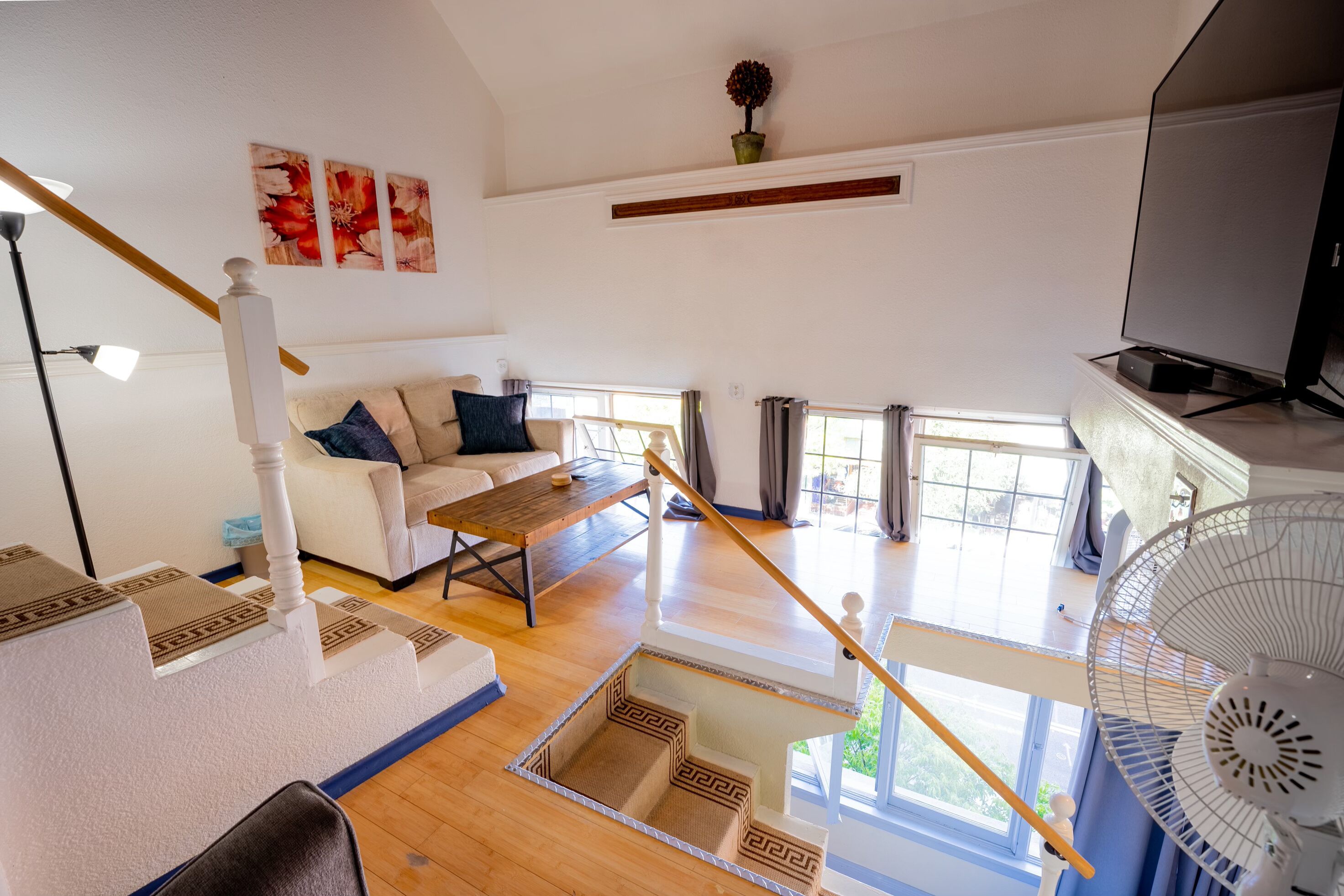 The Broadway Condo - Ruston, WA